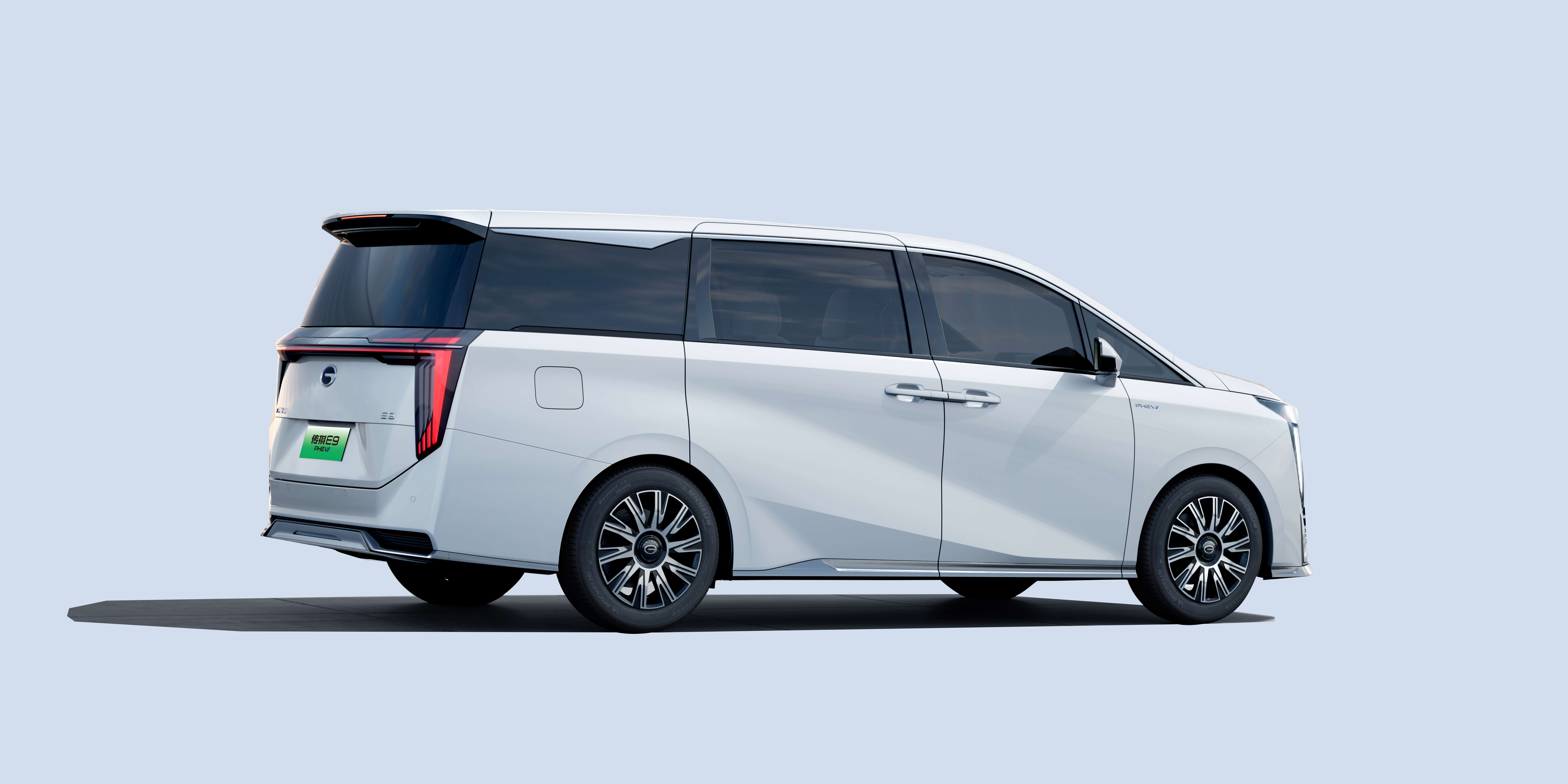 Gac Trumpchi E9 Phev MPV 2.0t Luxury Electric Vehicle with 0.5h Fast Charging New Energy Vehicle ...